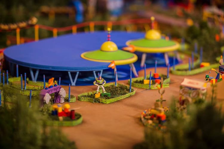 Toy Story Land komt in 2018 naar Walt Disney World met twee nieuwe ...